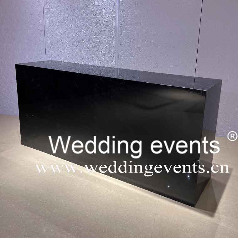 Pub bar counter all black in acrylic –Weddingevents