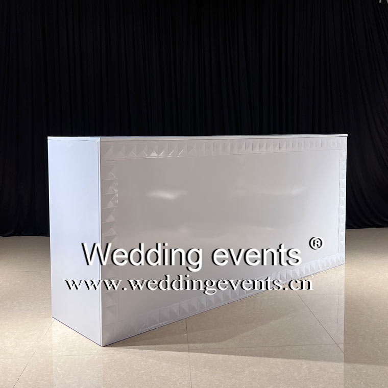 Restaurant Bar Counter in White Rectangle Metal Frame