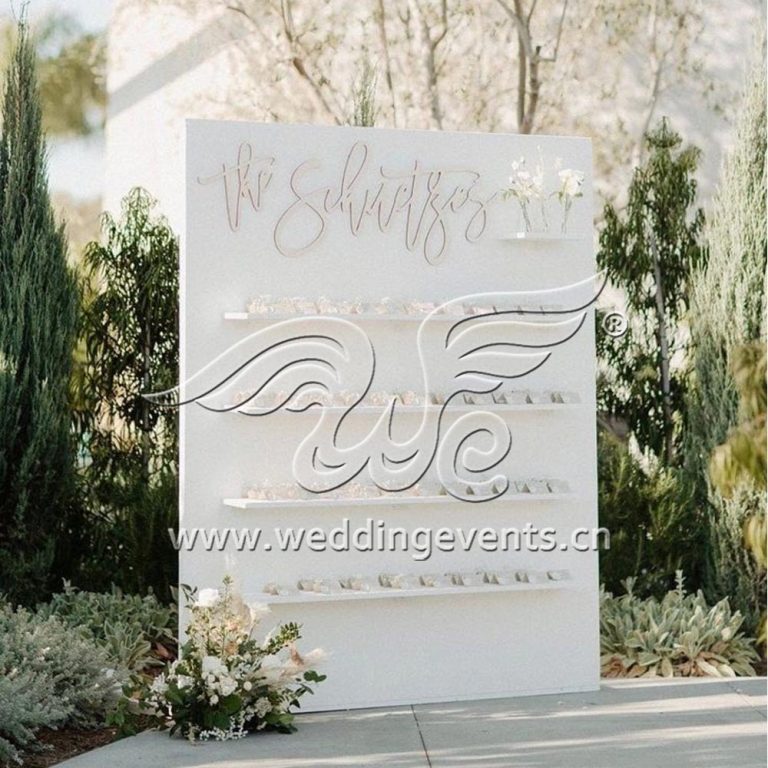 Champagne Wall Ideas to Amp Up Your Wedding – Weddingevents