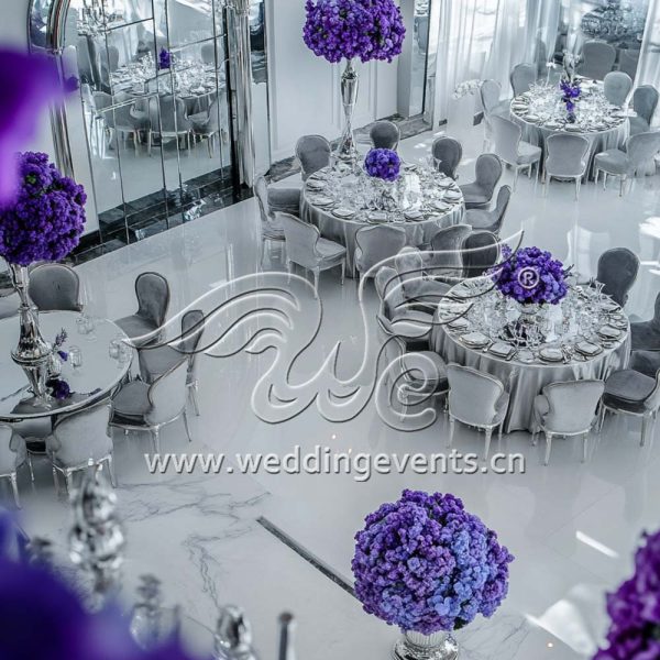 Love Blooms: Emily and James’ Enchanting Wedding